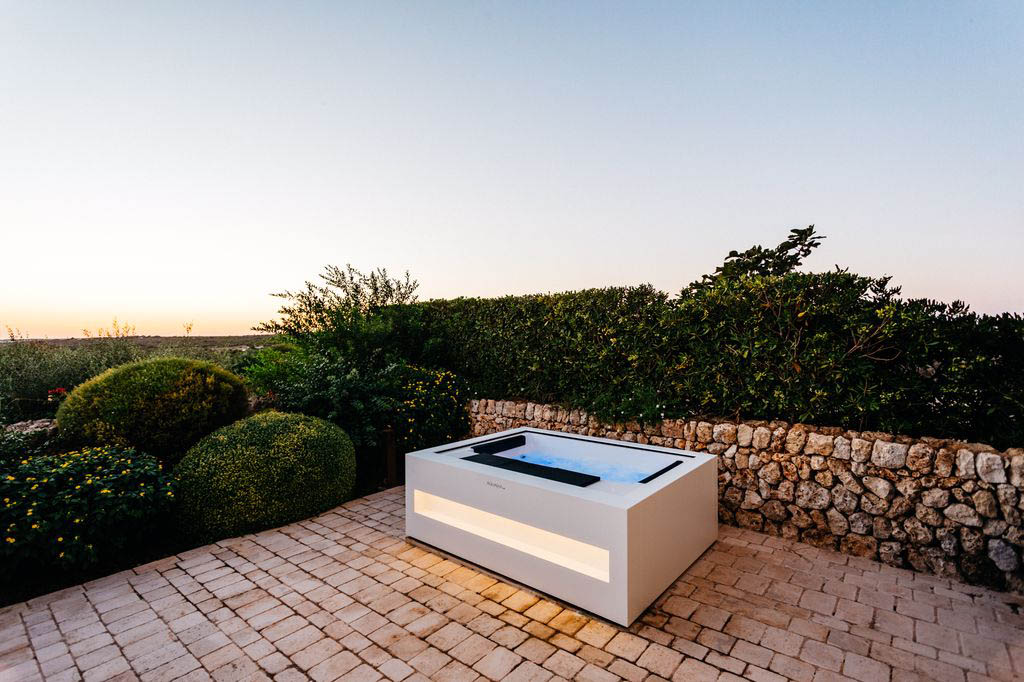 Jacuzzi of spa kopen? In huis of buiten? Scherpe prijzen!